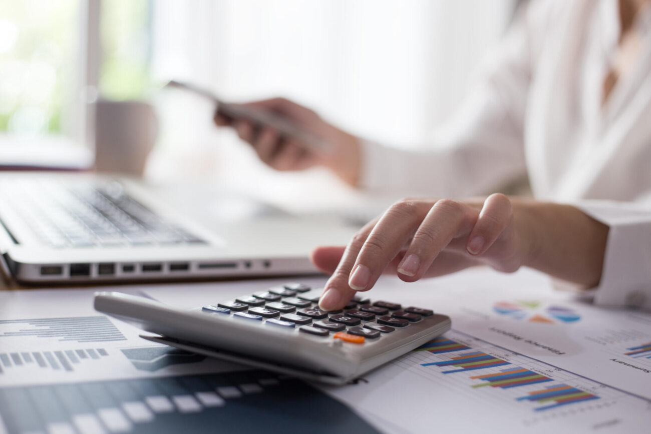 Näin apteekkarit oikeasti tienaavat – ”Elän puolisoni palkalla” - Apteekkari